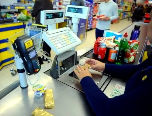 Ce salariu lunar primește un casier în magazinele LIDL din România ...
