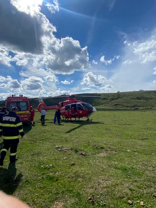 Un copil de 4 ani din Vaslui s-a electrocutat, după ce a atins un cablu al unei instalații ...